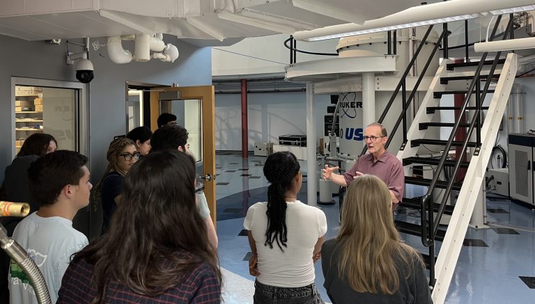 Newly launched BioCoDE program introduces high school students to biomedical research | Basic ...