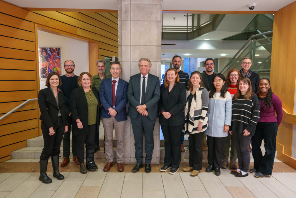 Chancellor Diermeier visits the Evolutionary Studies Initiative ...