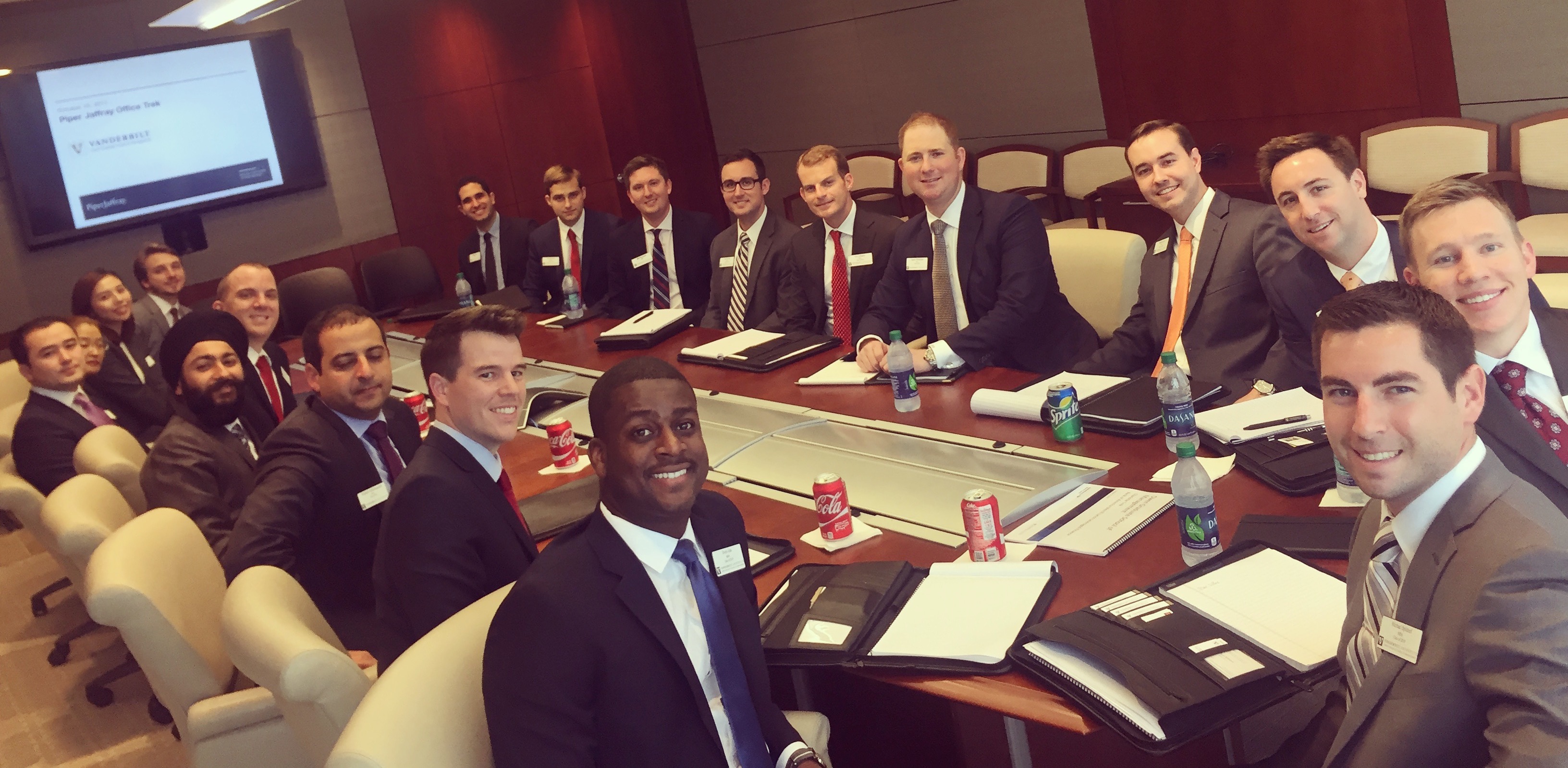 Students Exploring Finance and Consulting Head East for Immersion Week