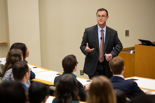 5 Leadership Lessons from the CFO of AT&T - Vanderbilt Business School