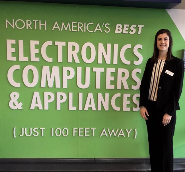 Engineering science undergrad meets Buffett, learns investment great's ...