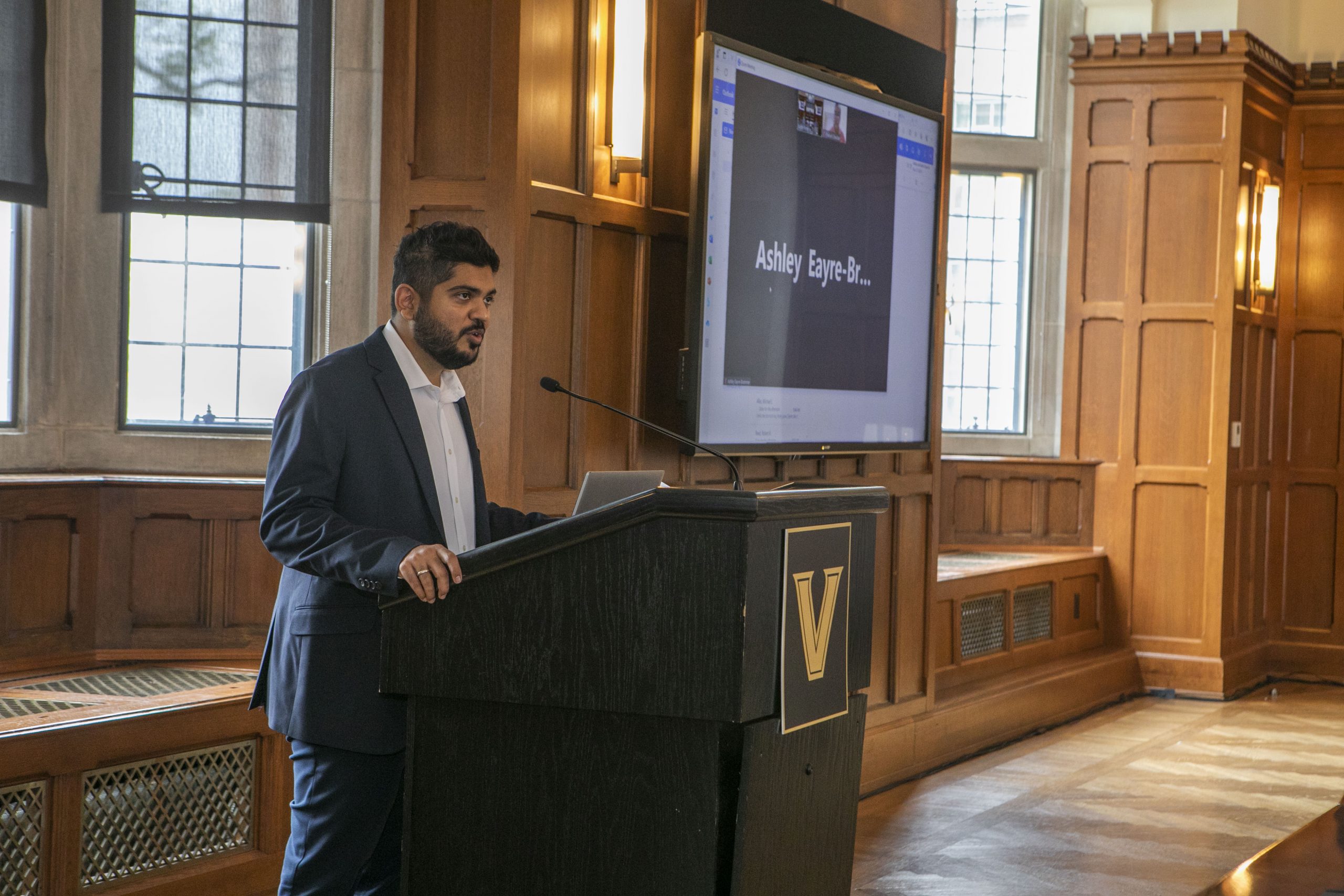 Vanderbilt hosts first international meeting to plan space-time observatory on the moon ...