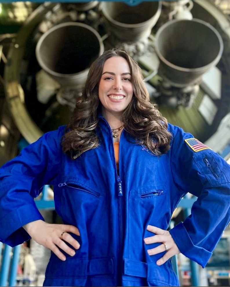 Alexandra Doten, BA’18, turns love of astronomy into TikTok triumph ...